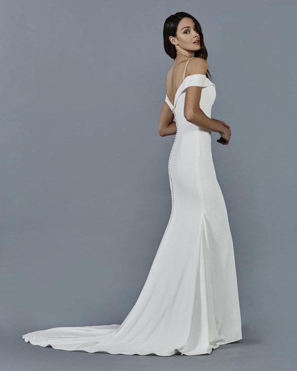 Kelly Faetanini - Phoebe Sample Gown - Adinas Bridal