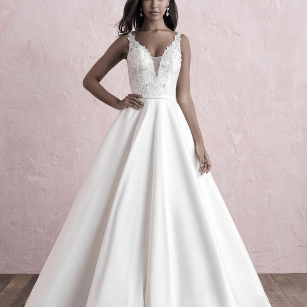 Allure Romance - 3271 Sample Gown - Adinas Bridal